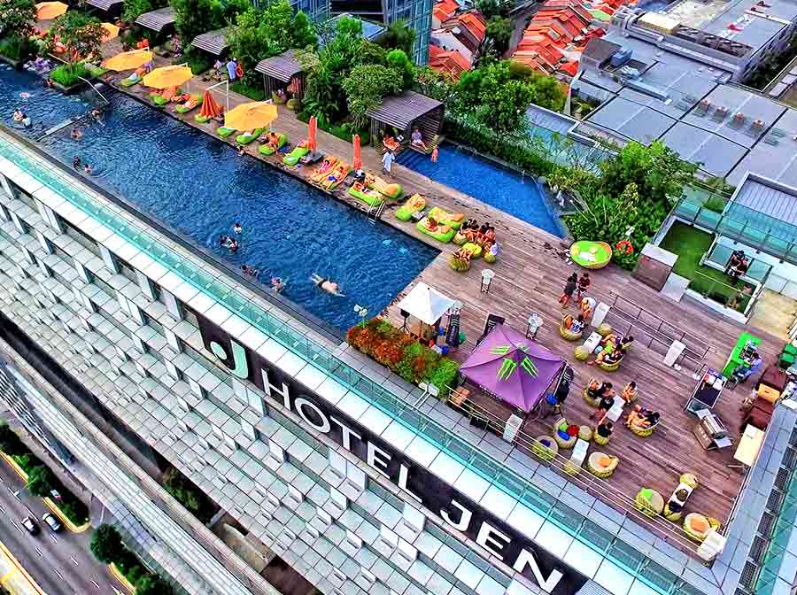 BayWatch Pool Party - VizioFly | Singapore AR VR MR Developer