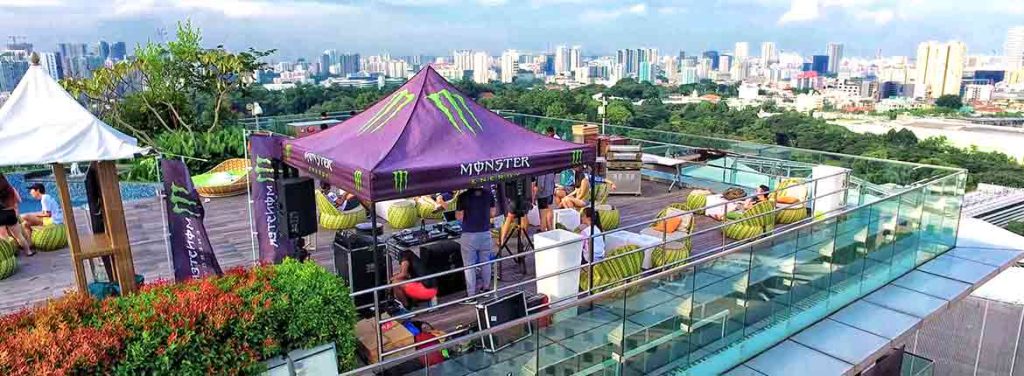 BayWatch Pool Party - Singapore's Premier XR & AI Tech Solutions | VizioFly